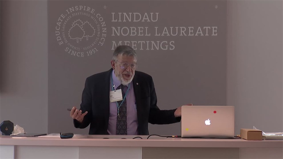 William D. Phillips - Agora Talks | Lindau Mediatheque