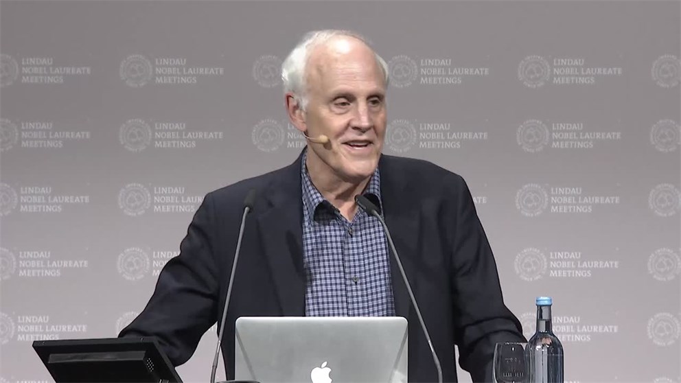 David J. Gross - Lectures | Lindau Mediatheque